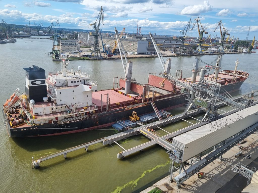 Gdansk Bulk Terminal - International Dry Bulk Terminals Group